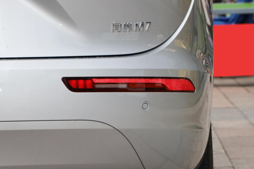 The competition between car companies and brands among car company ...