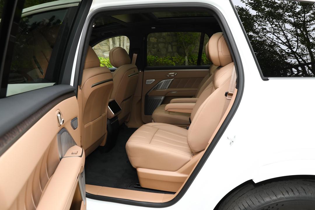 Balancing space and comfort! The Ledao L90 has become a popular family ...