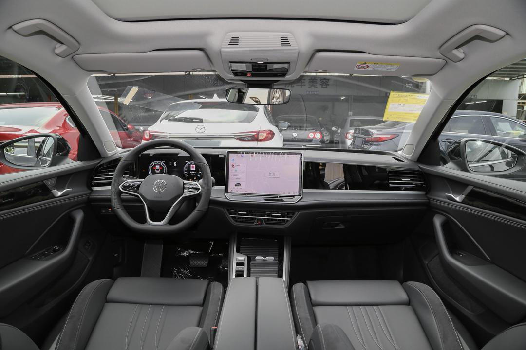 The "big brother" among mid-size cars, with low fuel consumption and a wheelbase of 2871mm, how ...