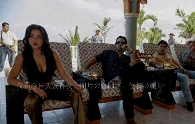 Mexican female drug lords are beautiful and ruthless, revealing the ...