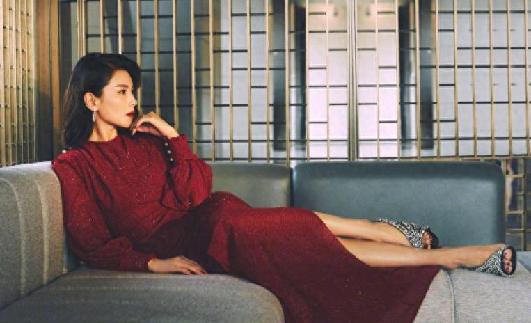 He once slept with Liu Tao for 4 years, and now he is still single in his 60s. Liu Tao: I feel ...