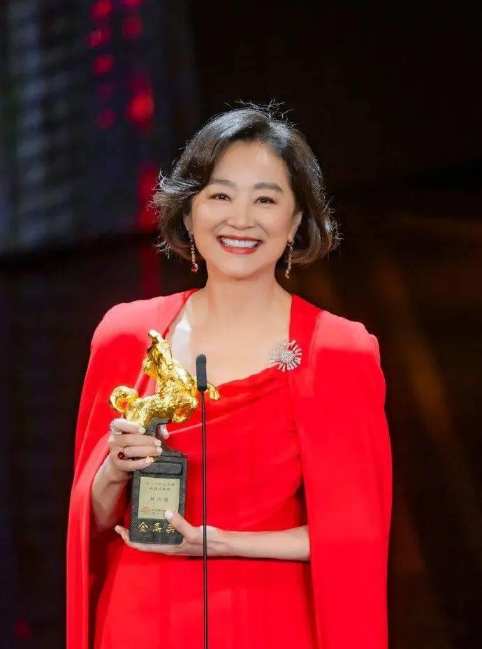 "70-year-old Brigitte Lin: Beauty is not in the skin or bones, but in ...