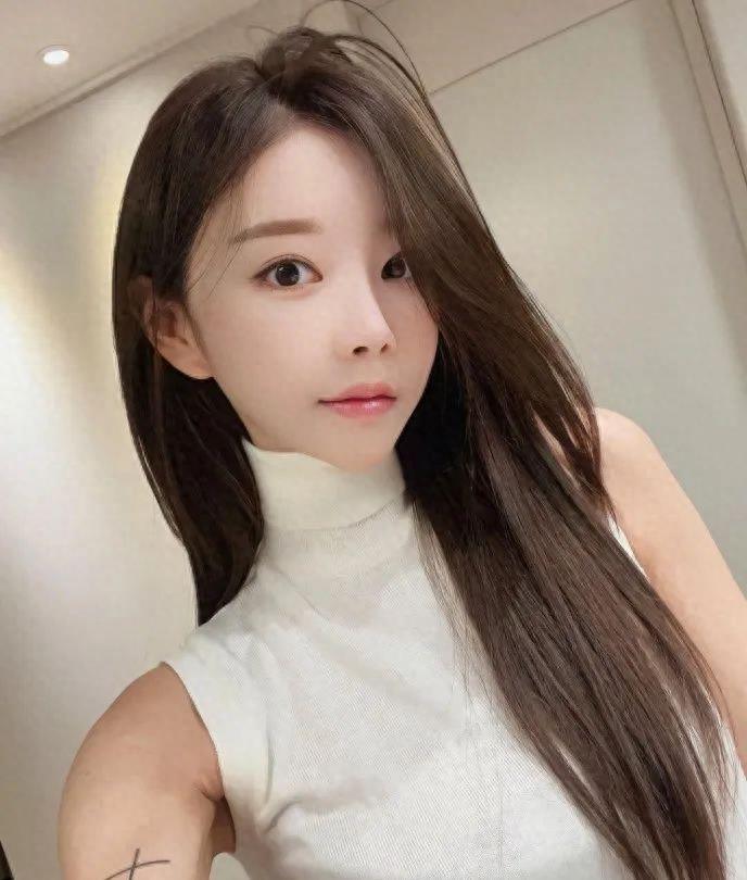 Stunning internet celebrity Jerry.N.Jelly shows off her stunning ...