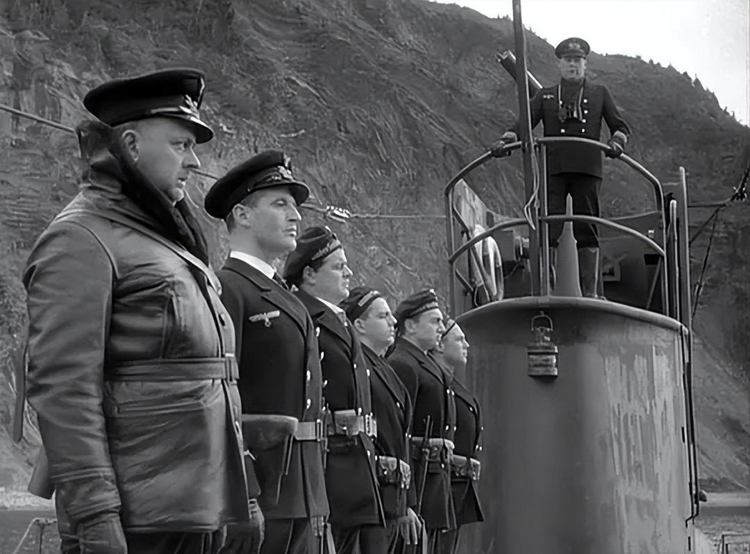 "The Shadow", from the Nazis to the audience, a spiritual journey of ...