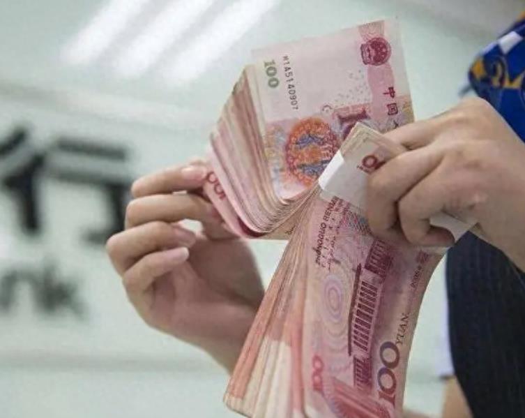 A big comparison of the debts of China and the United States. The U.S ...