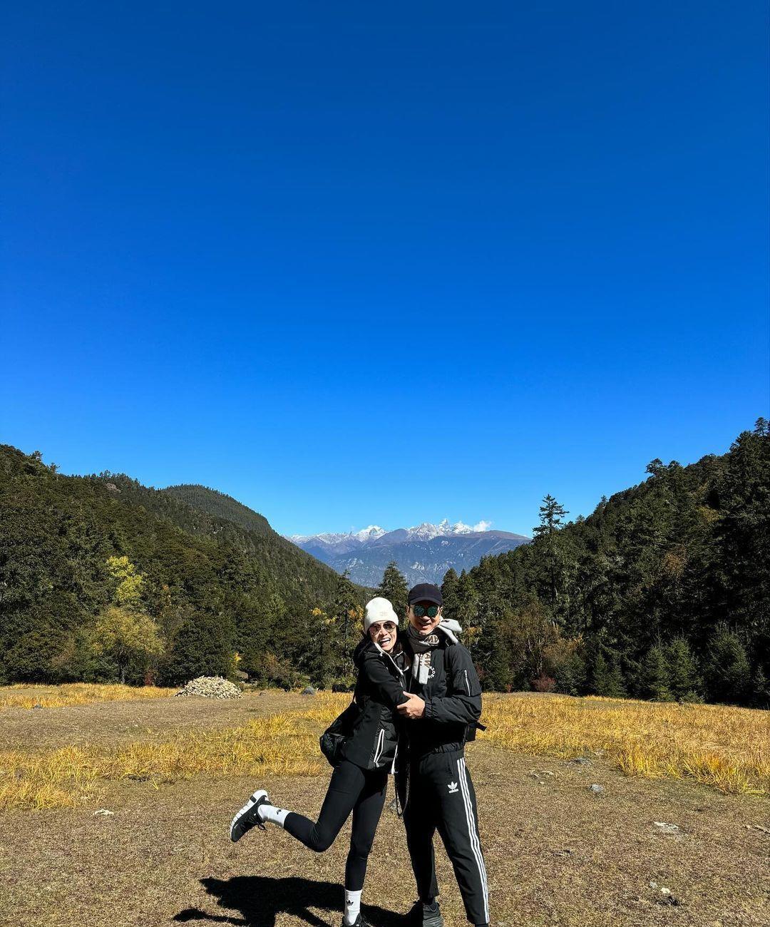 Hu Beiwei and Shan Liwen travel again after 3 years. The couple went to ...