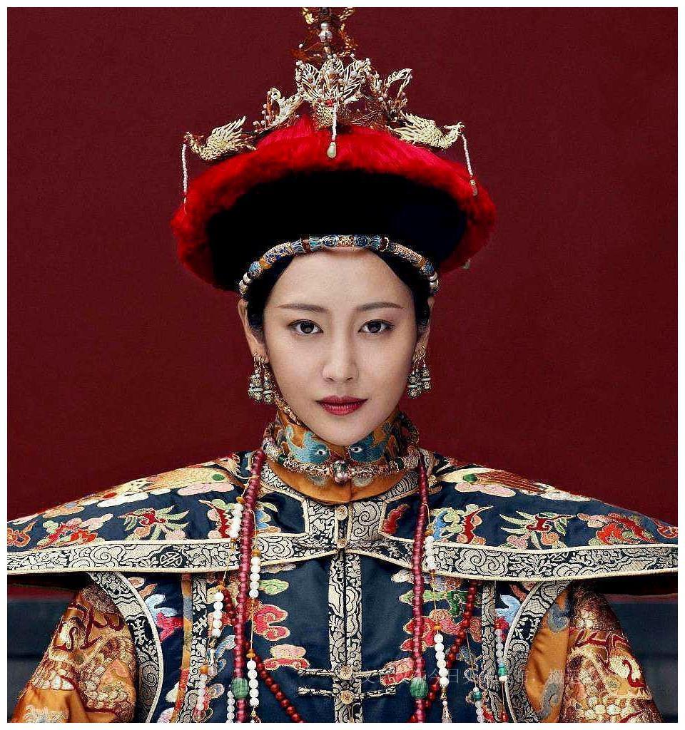 What are the differences between the characters Consort Ling portrays ...