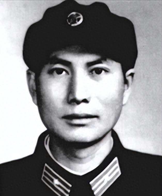 After September 13, the two leaders of the "Iron Military Division ...