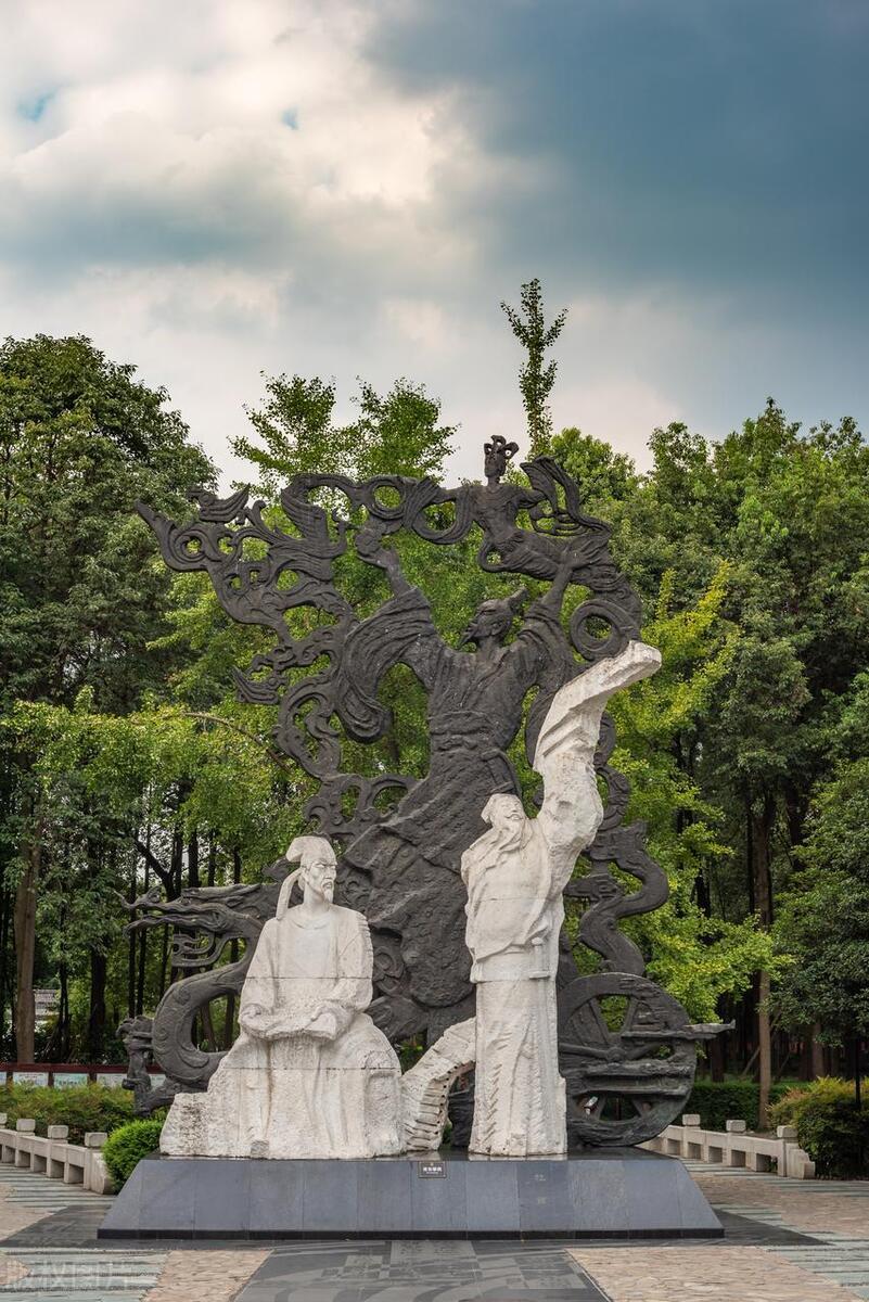 Huanhuaxi Park and Du Fu Thatched Cottage - iNEWS