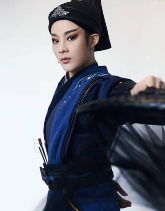 Outstanding appearance! Chen Lijun's interview is unforgettable! - iNEWS