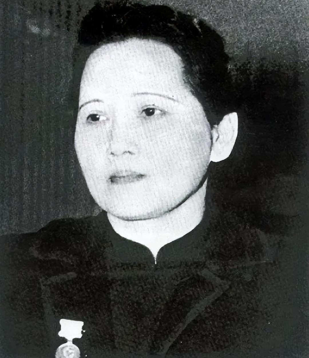 When Liao Chengzhi visited Mr. Soong Ching Ling, the footage left ...