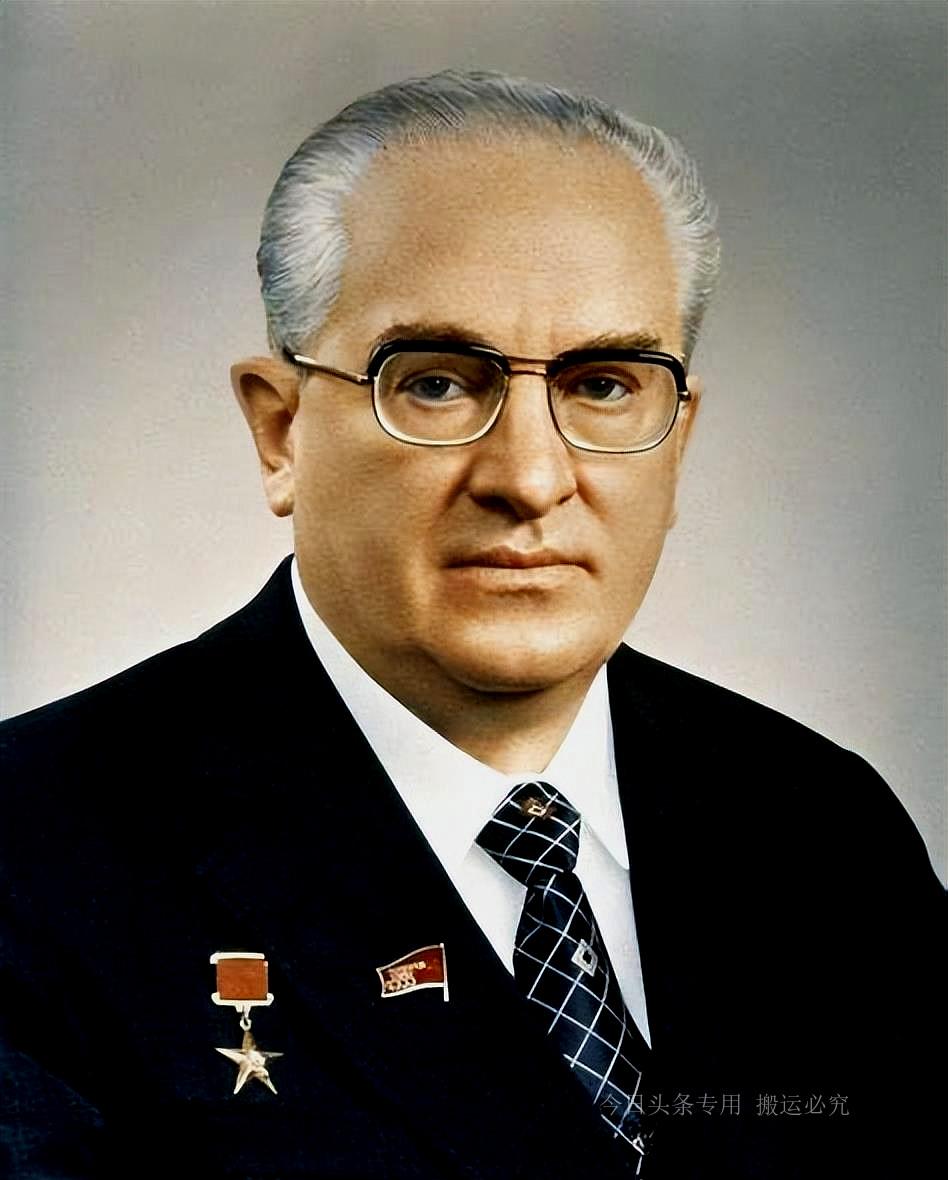 After Gorbachev passed away, who were the seven leaders of the Soviet ...