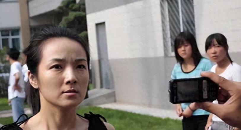 Guan Tong's new life after giving birth at an advanced age and having a ...