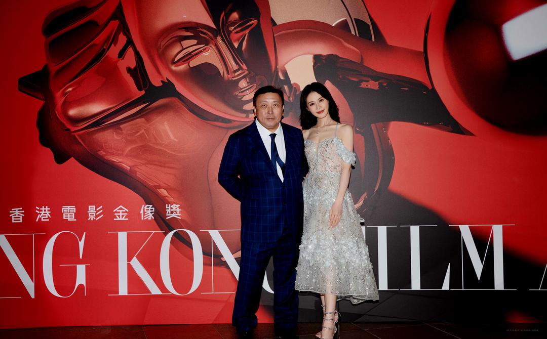 "Jing Girl" Yun Qianqian appeared in "Men's Wear" to show off her sex appeal. Netizens: This ...