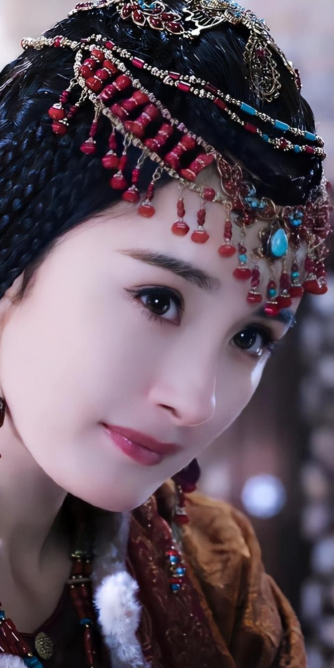 Fox eye competition! Yang Mi, Reba, Maggie Cheung, which actress has ...