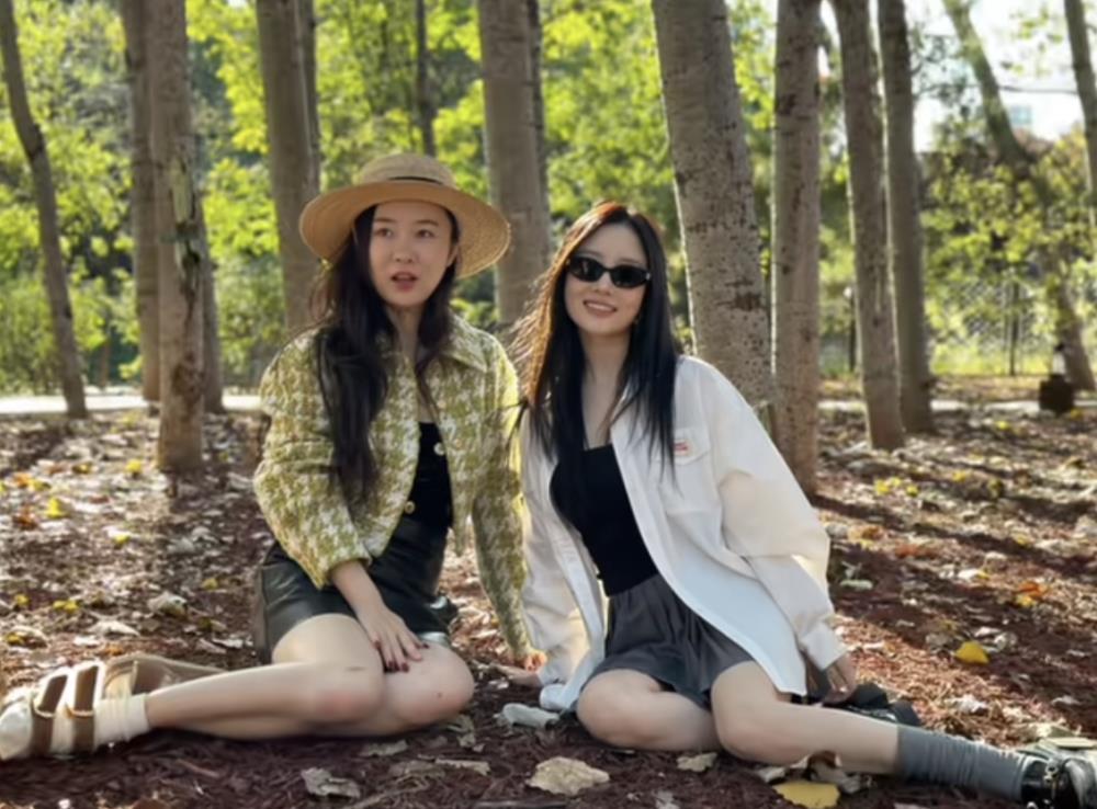 Li Xiaolu took her daughter to a party with Huo Siyan's family, Tianxin was naughty and funny ...