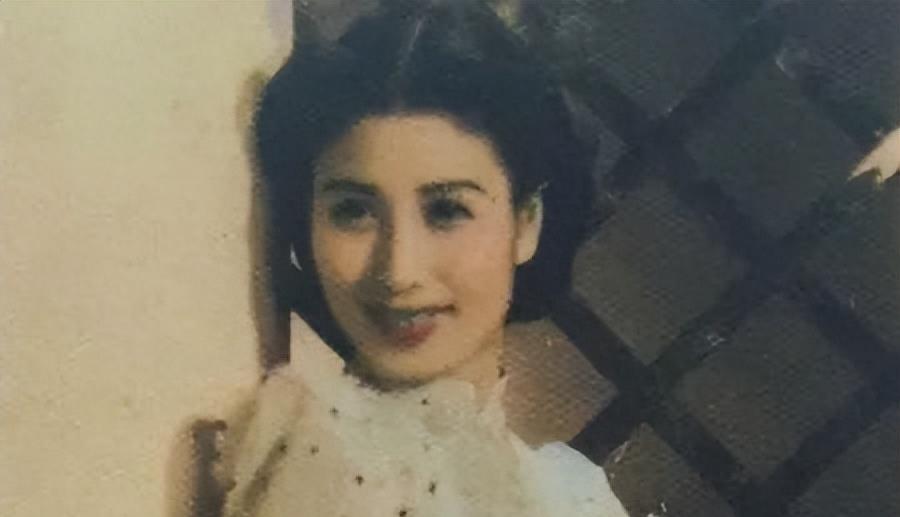 The cool female spy who was "distorted" by Zhang Ailing, it's time to ...