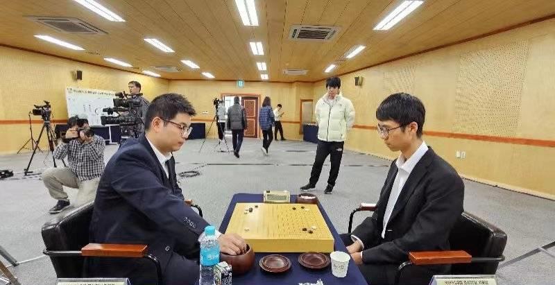 Ke Jie fell short and lost 6 consecutive games against Shen Zhenzhen ...