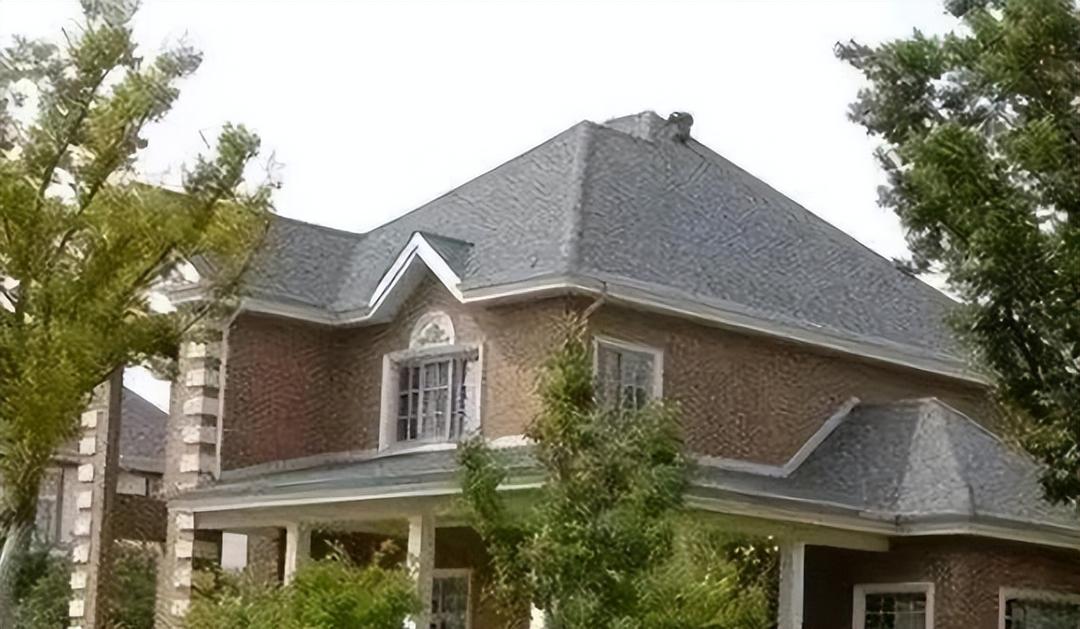 A generation of singing queens panicked and sold a 450-million-dollar ...