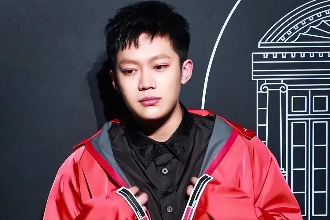 Oh my god, Zhou Shuyi is actually dating PGone, fans are shocked... - iNEWS