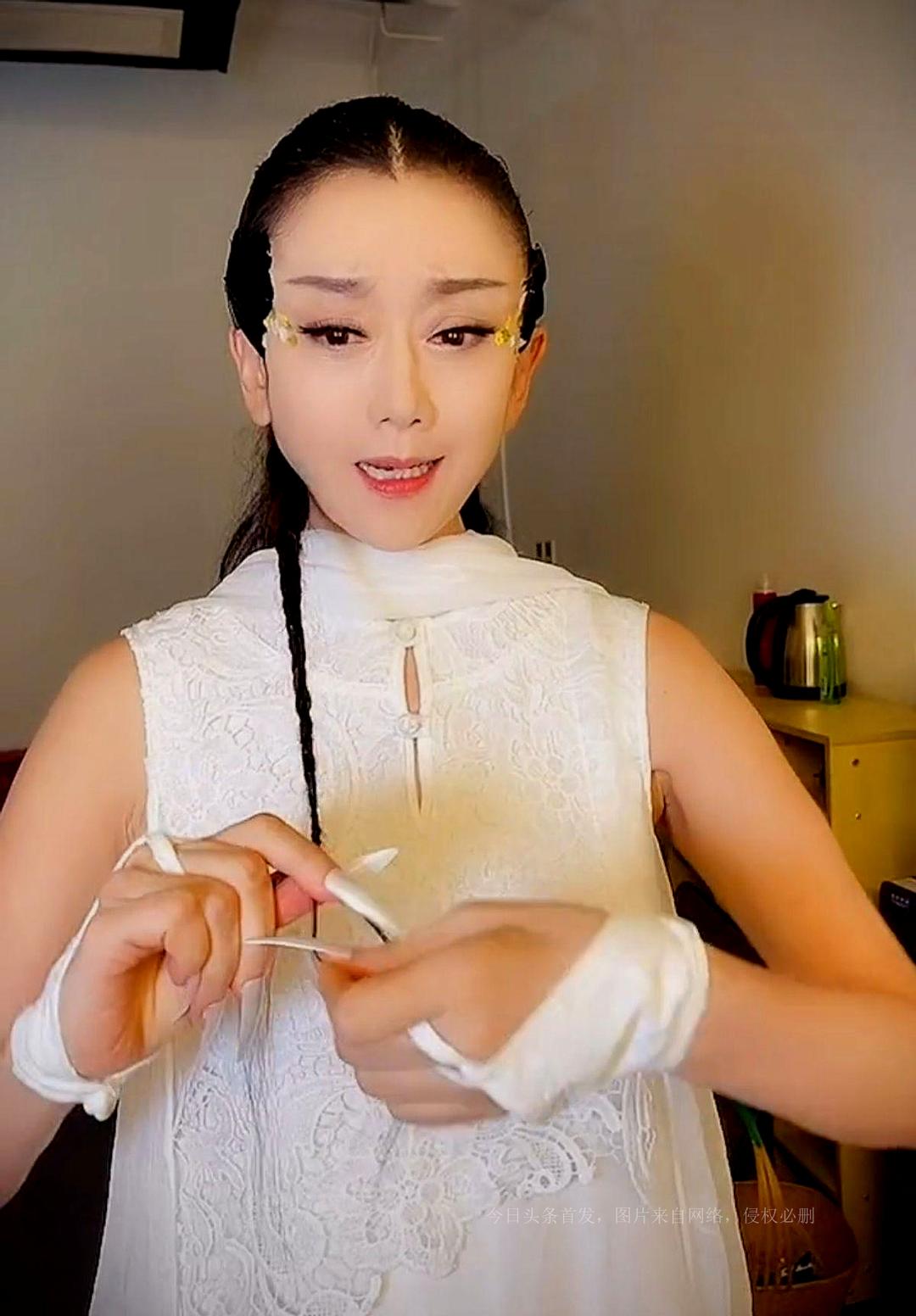 Is Yang Liping's hair not as good as before? She is 62 years old and is ...