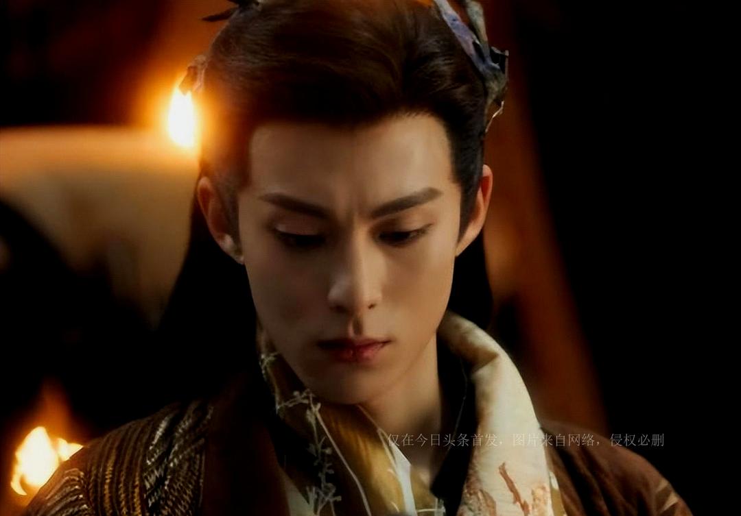 The mastermind behind "Cang Lan Jue" finally appears. Rong Hao is just ...