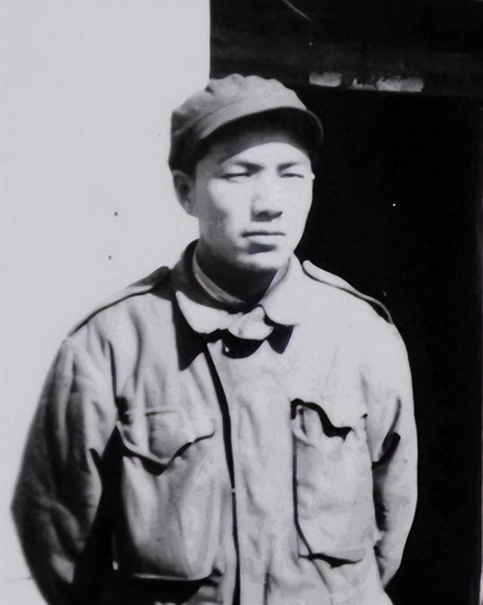 Celebrity Han Xue's grandfather: He was a division commander during the ...