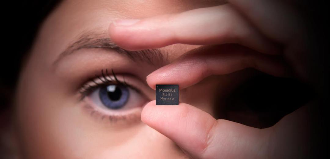 Chip Wars: America's Blockade and China's Technological Rise. - iNEWS