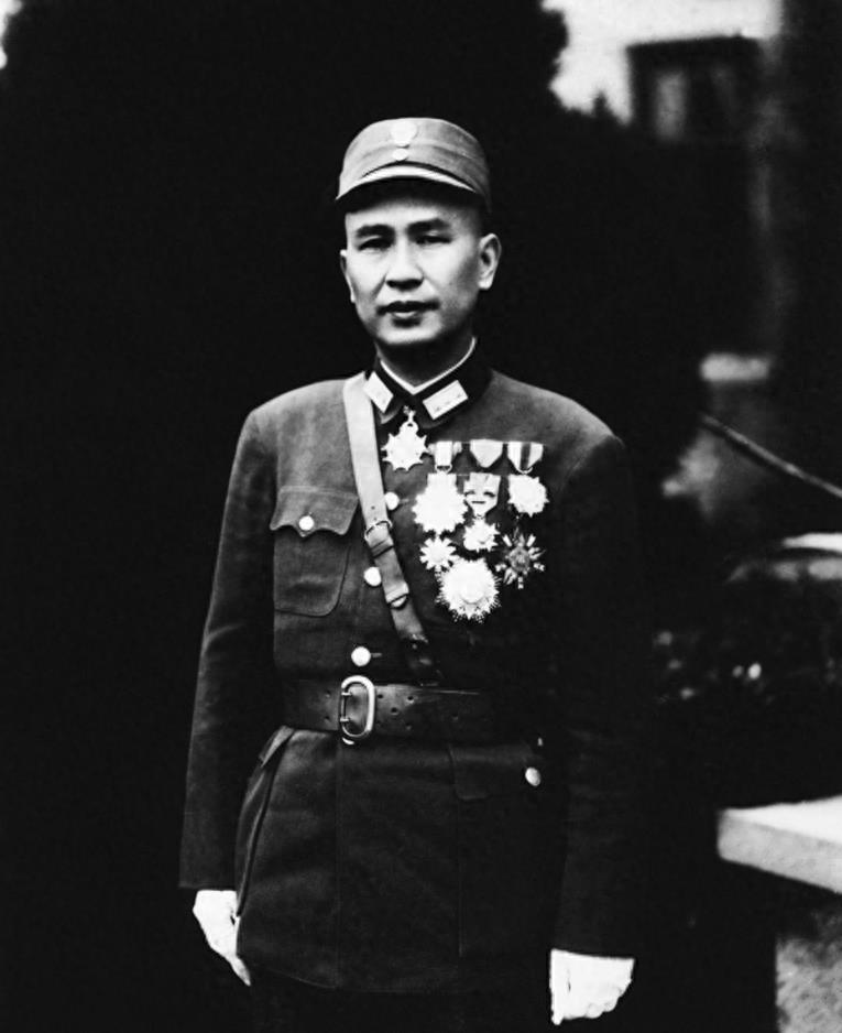 The flower of the empire withered and the military command fell: How ...