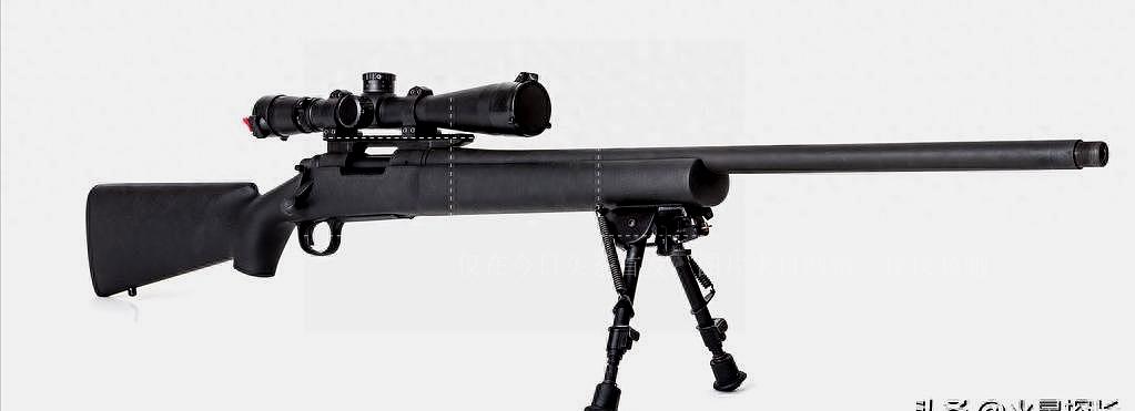 Why can the bullet hit the target even though the scope is much higher ...