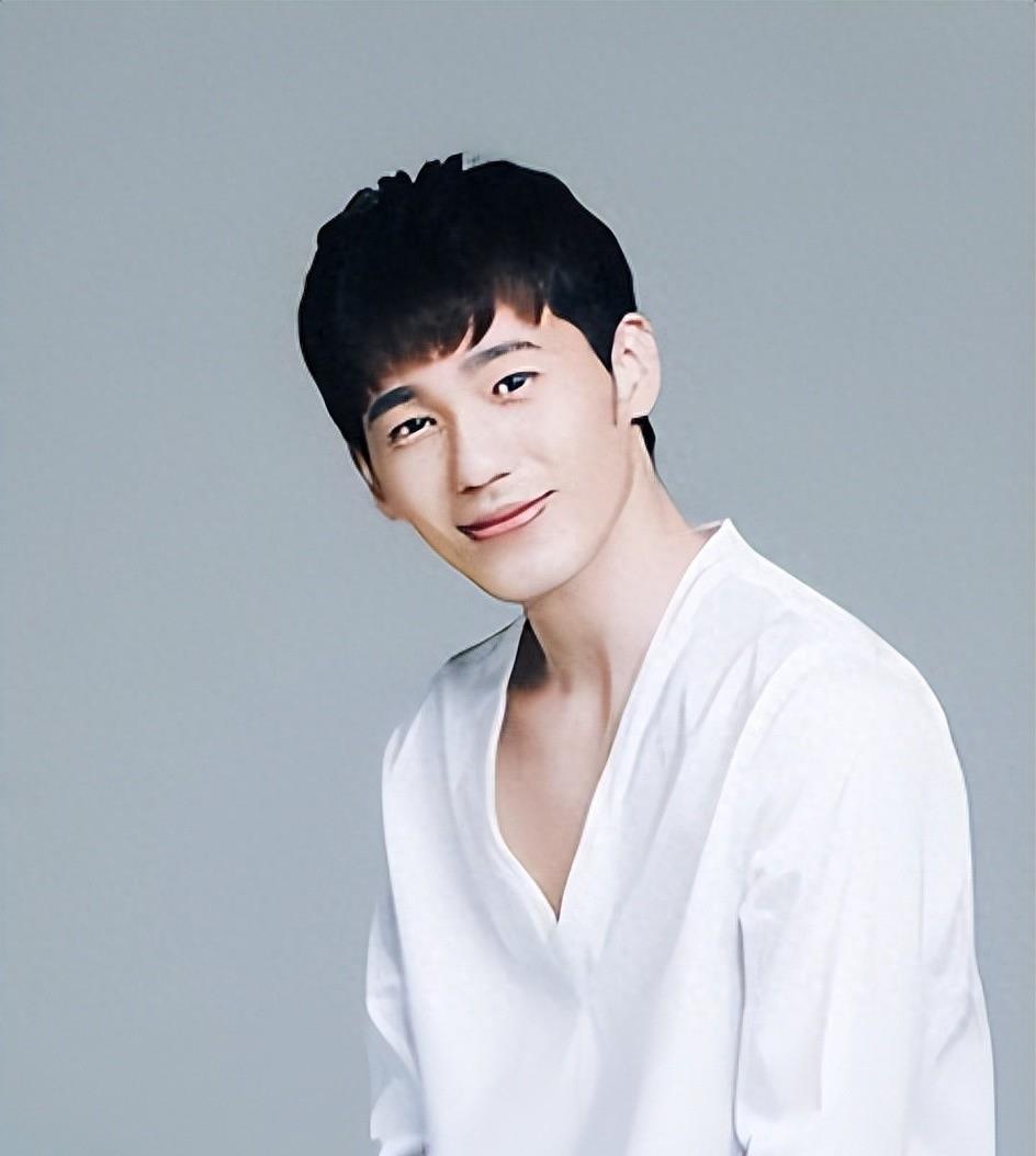 From bit player to superstar, his legendary acting career - iNEWS