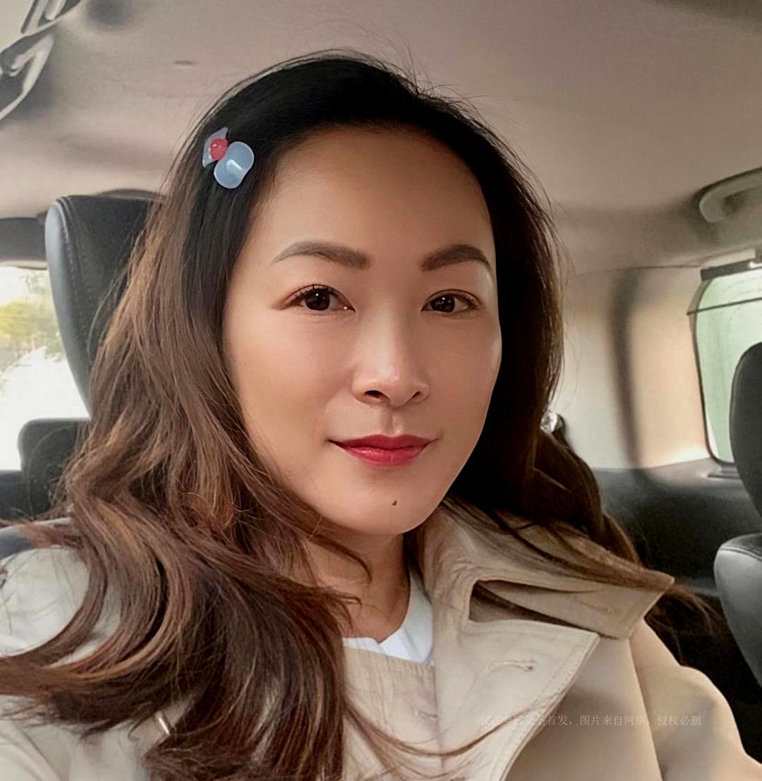 A well-known Hong Kong goddess announced her comeback with skin as ...