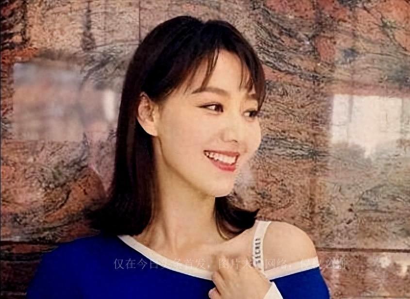 Li Yong, a popular female host, was fired by CCTV. She was once deeply involved in scandals and ...