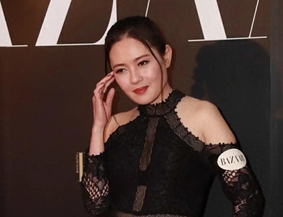 "Peach in the World" Li Lizhen: She became famous at the age of 28. She ...