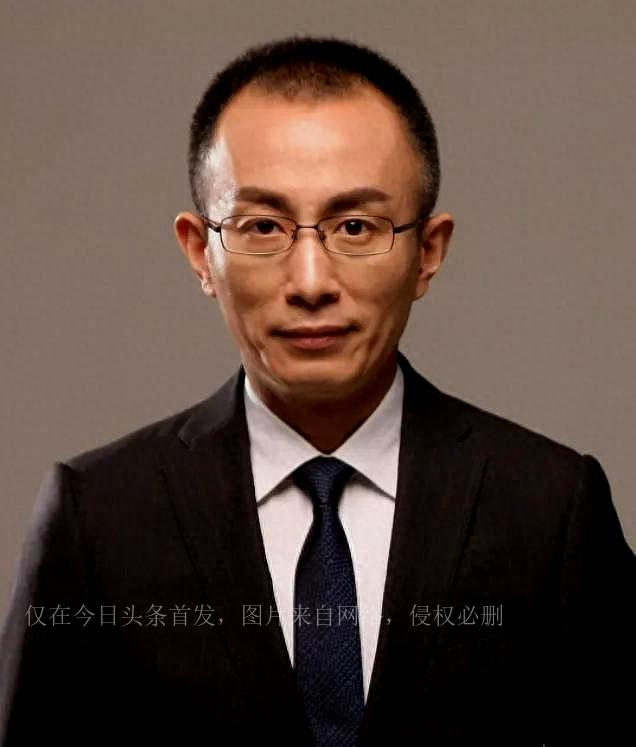 How much do you know about CCTV special commentator Yang Yu? - iNEWS