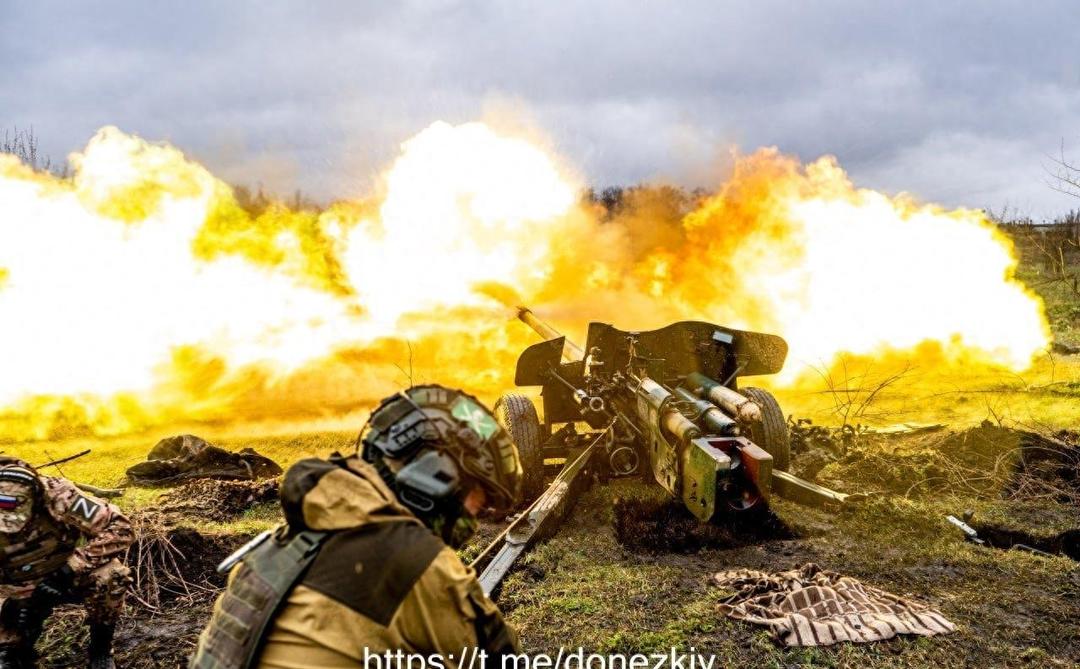 The Russian missile hit the Soviet intercontinental missile warehouse ...