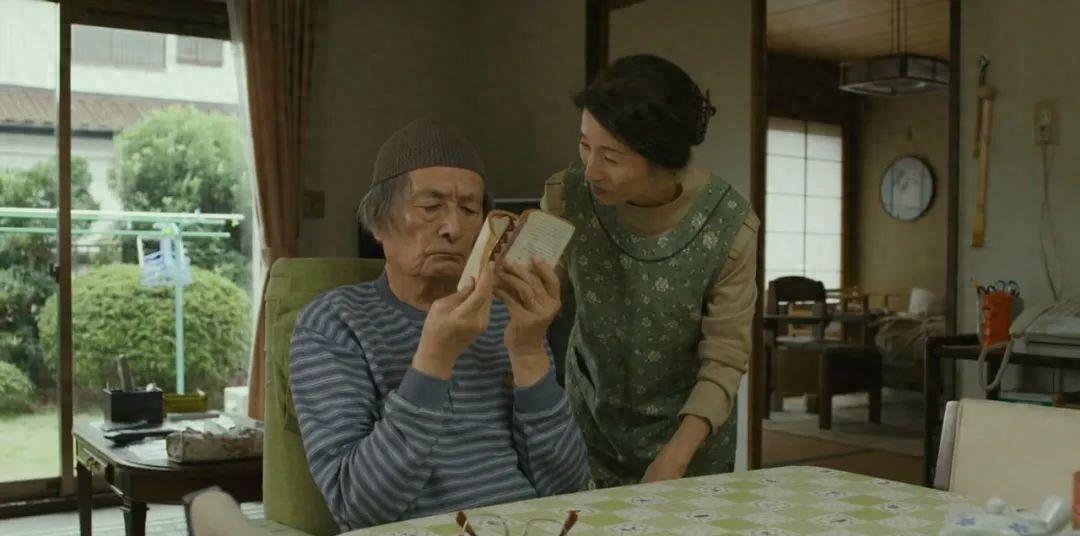 Invisible man? "The Long Goodbye" reveals the crimes and punishments of ...