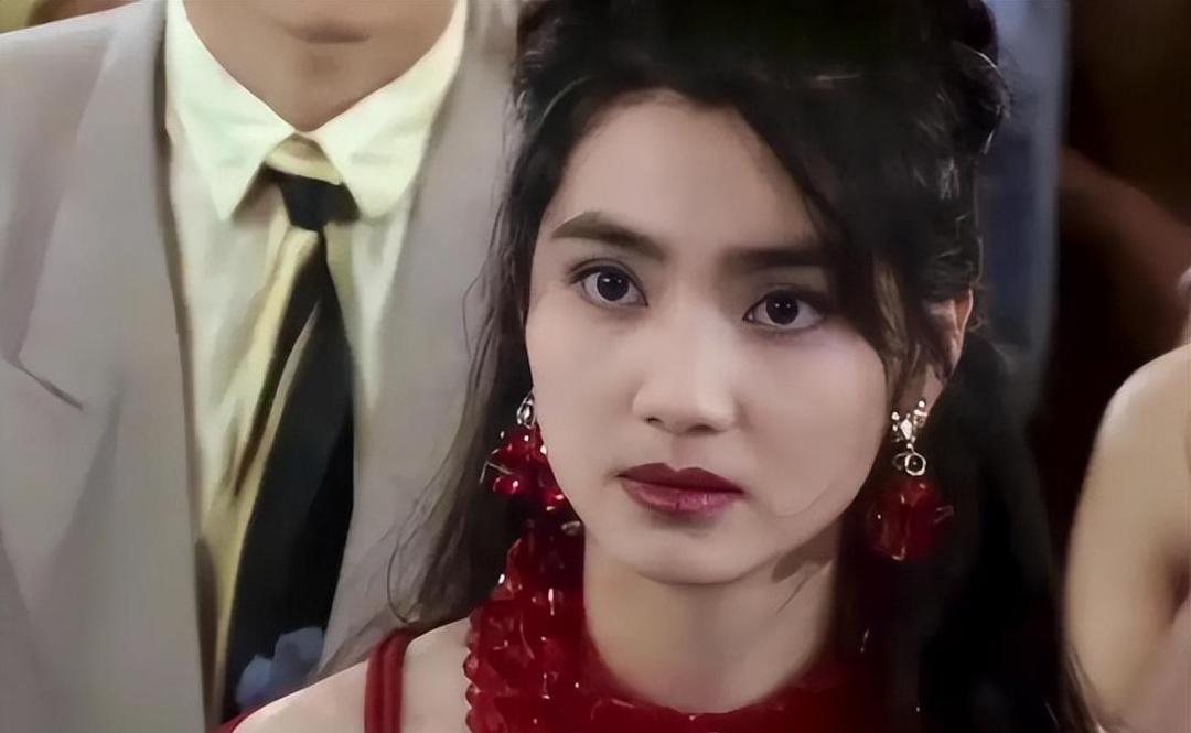 Why did Hong Xin choose to divorce Zhang Danfeng after 5 years of cheating? You can't imagine ...