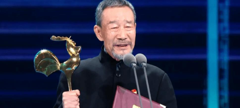 On the backstage of the Golden Rooster Awards, Chen Daoming's status ...