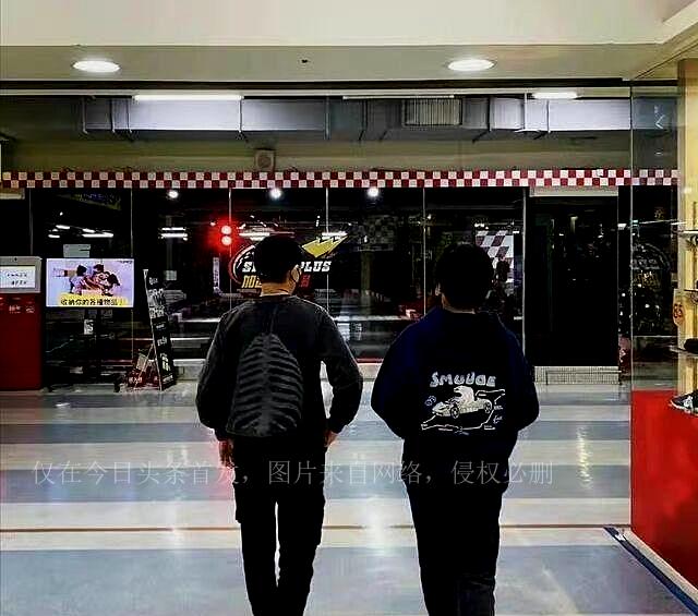 Born in the same year and month, Xiao Xiaozhi is 168 years old and Han ...