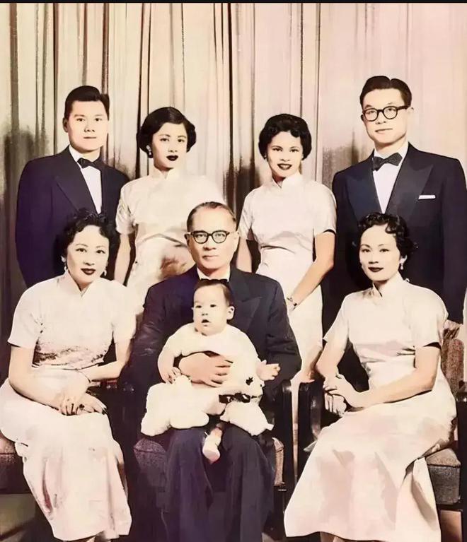 In 1949, Song Ziwen took a photo with his daughters: a beautiful family ...