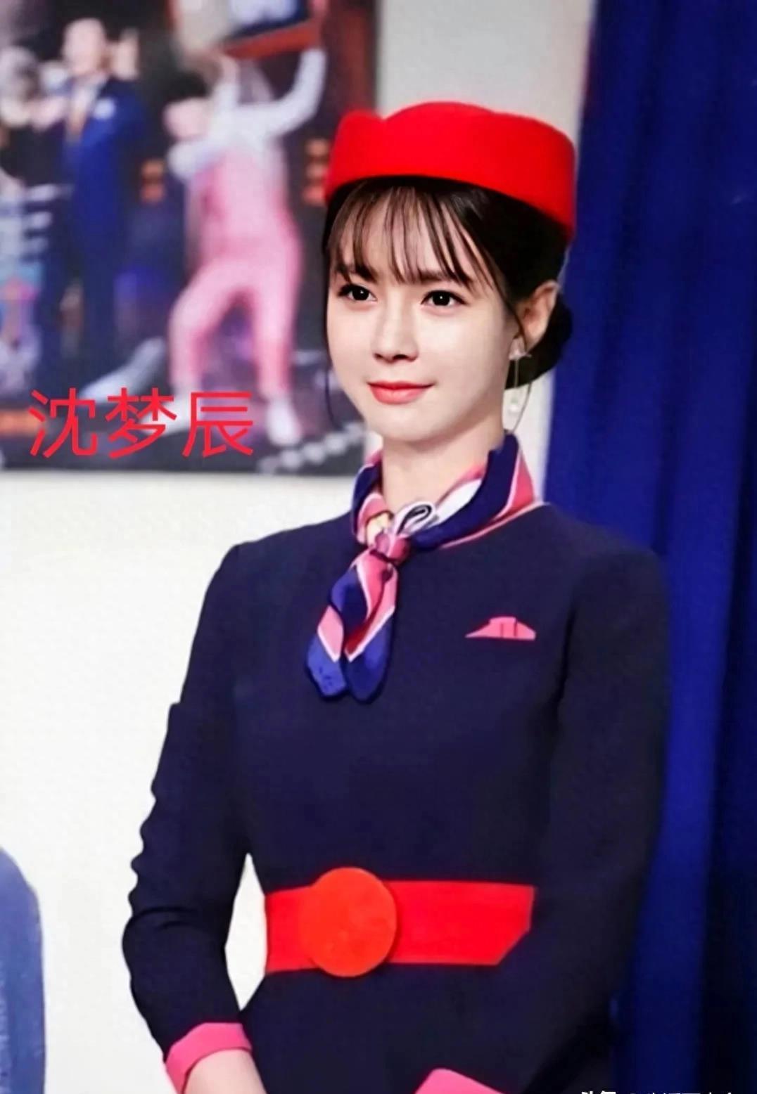 The temptation of high-altitude uniforms: Which beautiful actress has ...