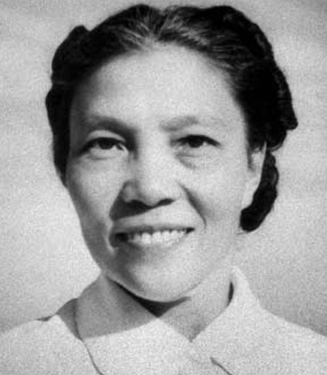 In 1975, Cai Chang met Zhou Enlai by chance and choked up before ...