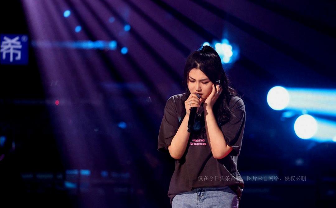 Liu Yunlong's 19-year-old daughter participated in The Voice, and six ...