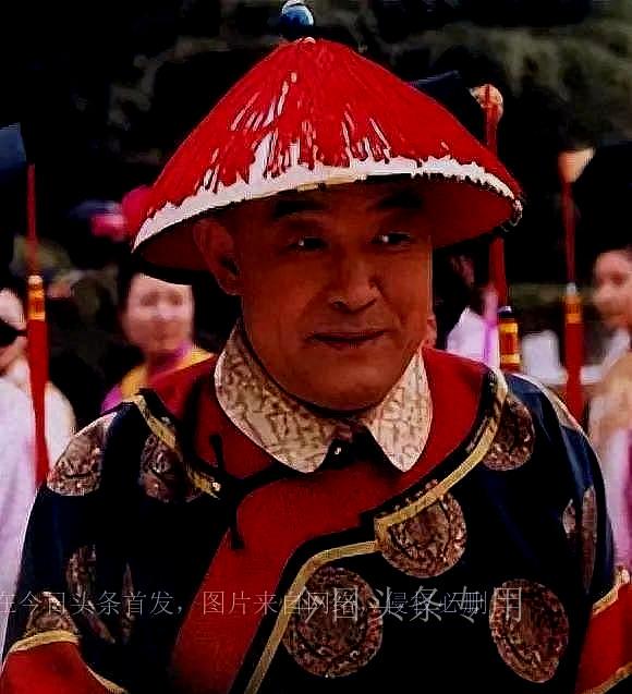 The male supporting actor in "The Knockout" became famous for his role ...