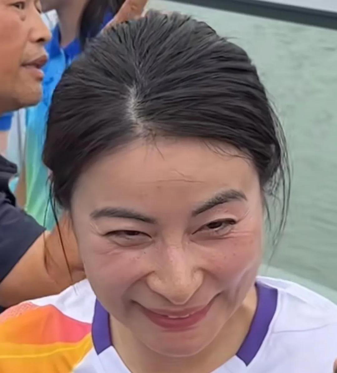 Guo Jingjing is really sober! On September 20, Guo Jingjing appeared in ...