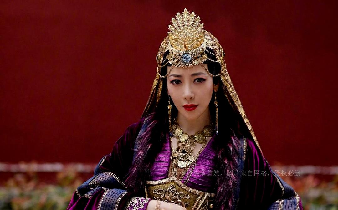 They are also playing the role of "Golden Flower Granny", and when Chen ...