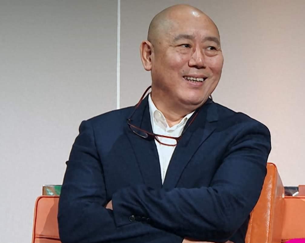 They have a sad face and poor acting skills, but they are praised as ...