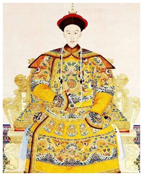 When Yuan Shikai met Empress Dowager Longyu, Longyu cried and asked: Should I kneel to you, or ...