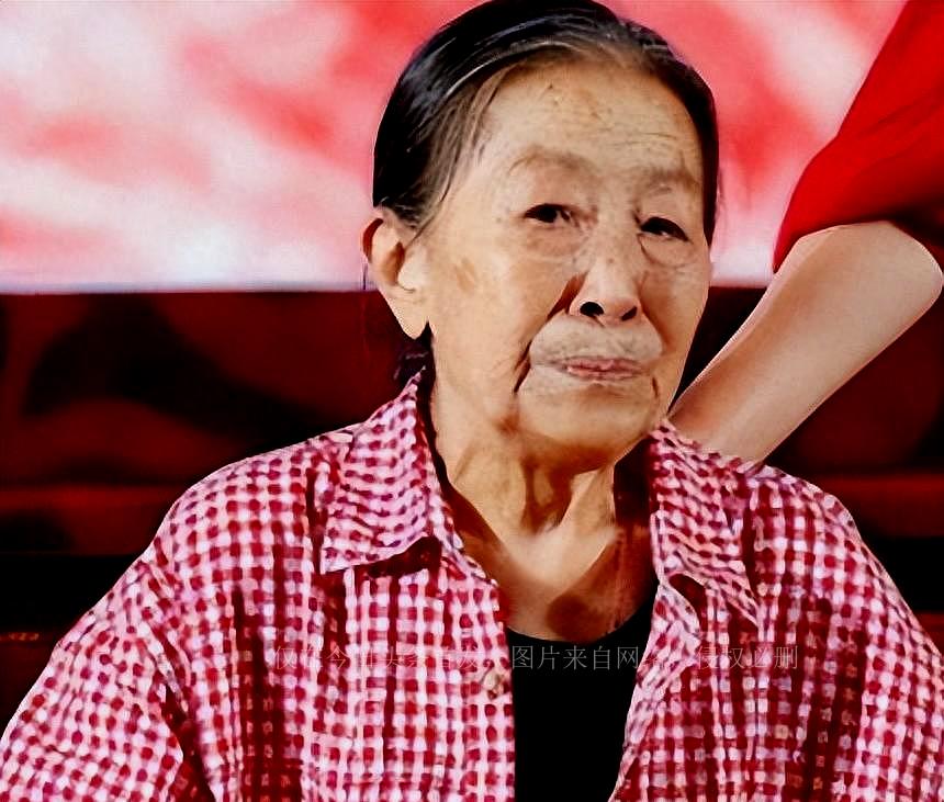 The Xinfengxia incident turned around again, and the old drama actor ...